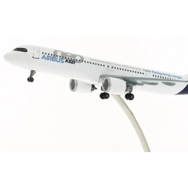 Airbus A321 Long Range 1:400 scale model